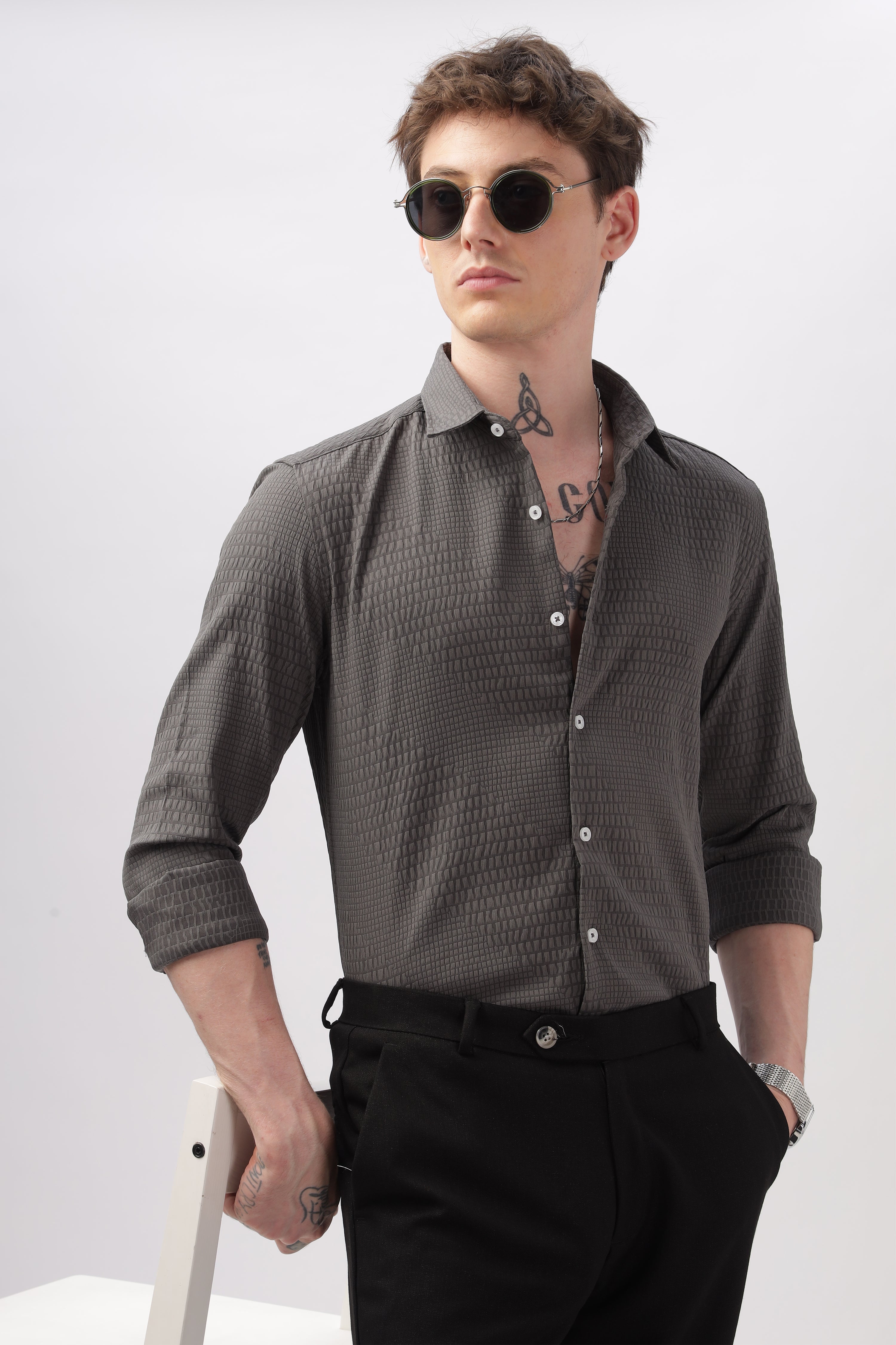 Faux Alligator Print Gray Textured Shirt – Ilyzly